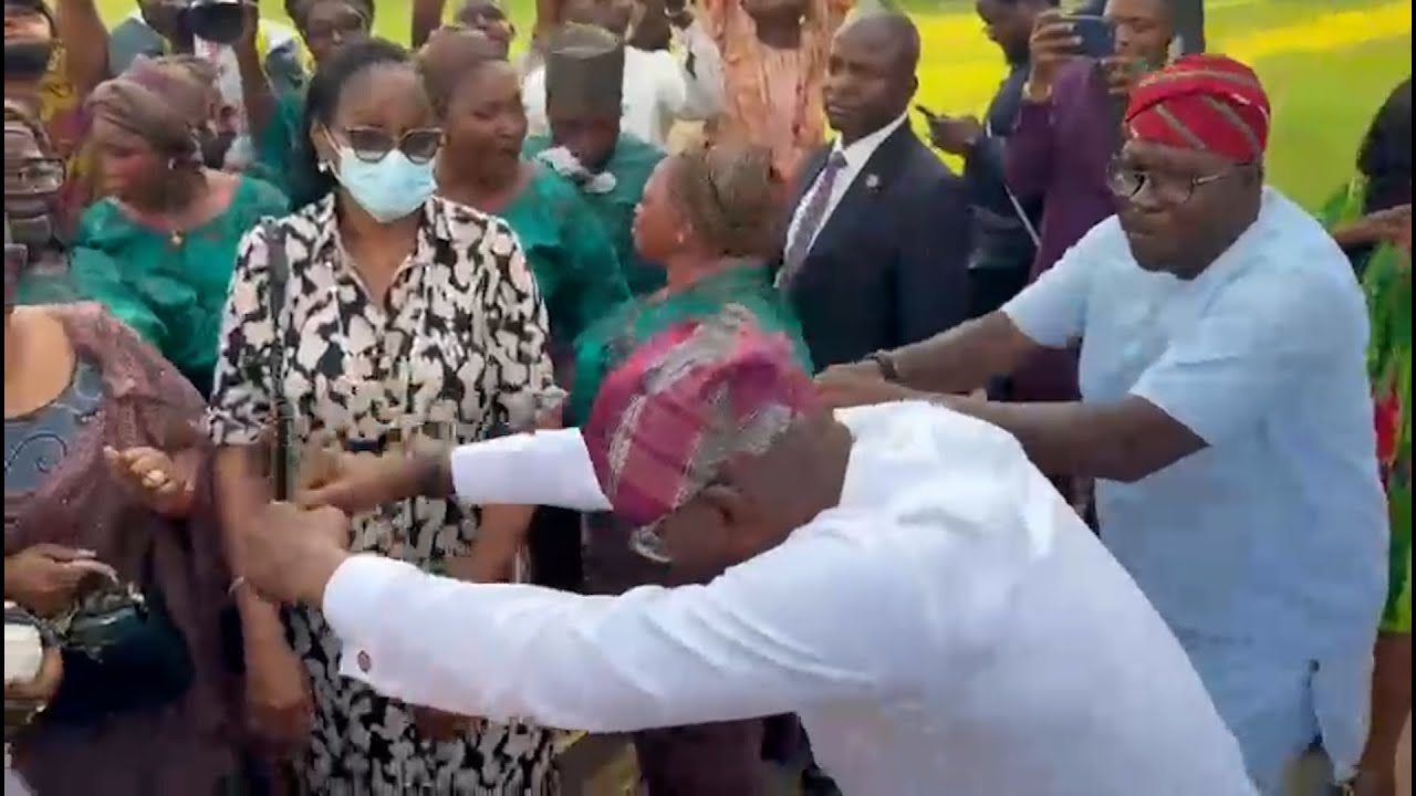 Watch The Moment Over Joyous Gov. Of Lagos State, Babajide Sanwo-Olu Dances To Supreme Court ...