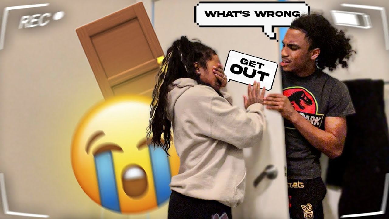 CRYING BEHIND THE DOOR WITH IT LOCKED *THIS HAPPENED * - YouTube