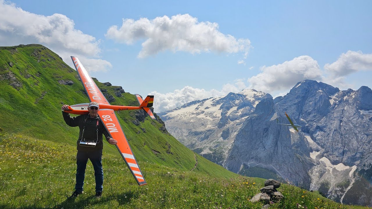 MÜ28 Hangflug Alpin 2499m Durchzug ohne Ende - YouTube