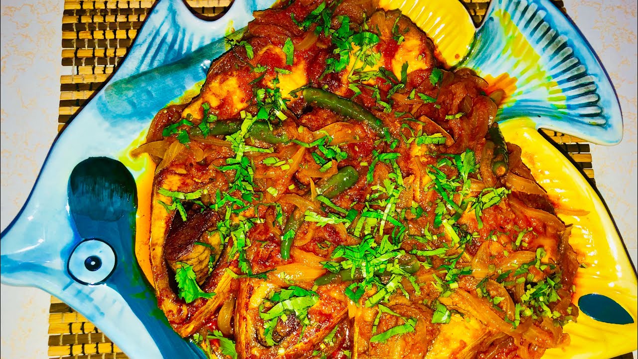 ইলিশ মাছের দোপেঁয়াজা || Bangladeshi Hilsha Fish Recipe :) - YouTube