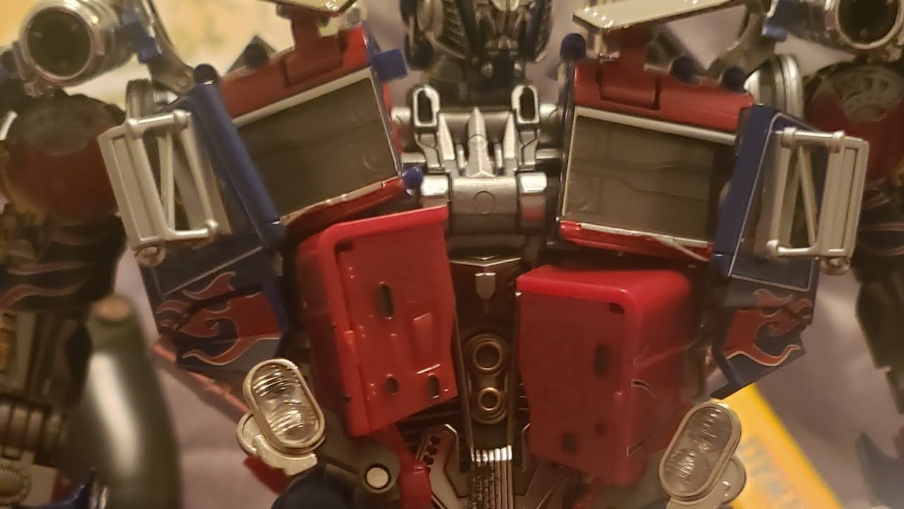 Wei Jiang Black Apple MPM Optimus Prime Chest Modification - YouTube
