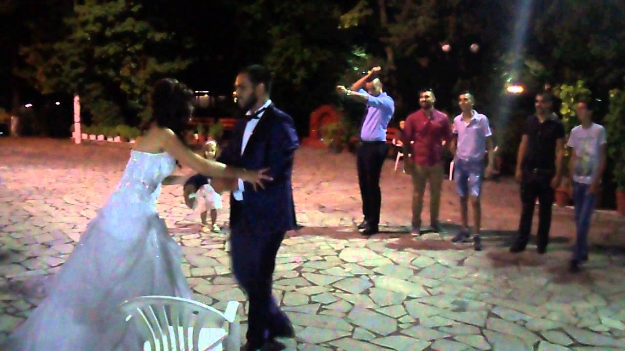 ΑΡΧΟΝΤΗΣ LIVE -ΓΑΜΟΣ ΣΤΗΝ ΠΕΤΡΙΑ ΣΚΥΔΡΑΣ 22-8-2015 !!!!ΚΑΛΤΣΟΔΕΤΑ ΤΗΣ ...