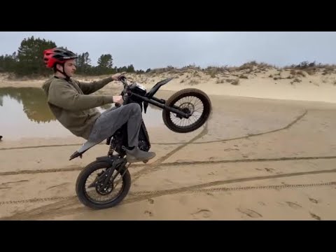 Talaria XXX black edition off-road sand wheelie!