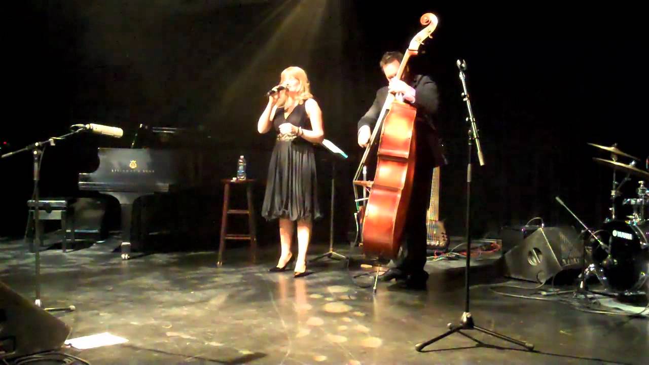 Here Comes The Sun - Shannon Butcher & Ross MacIntyre - YouTube