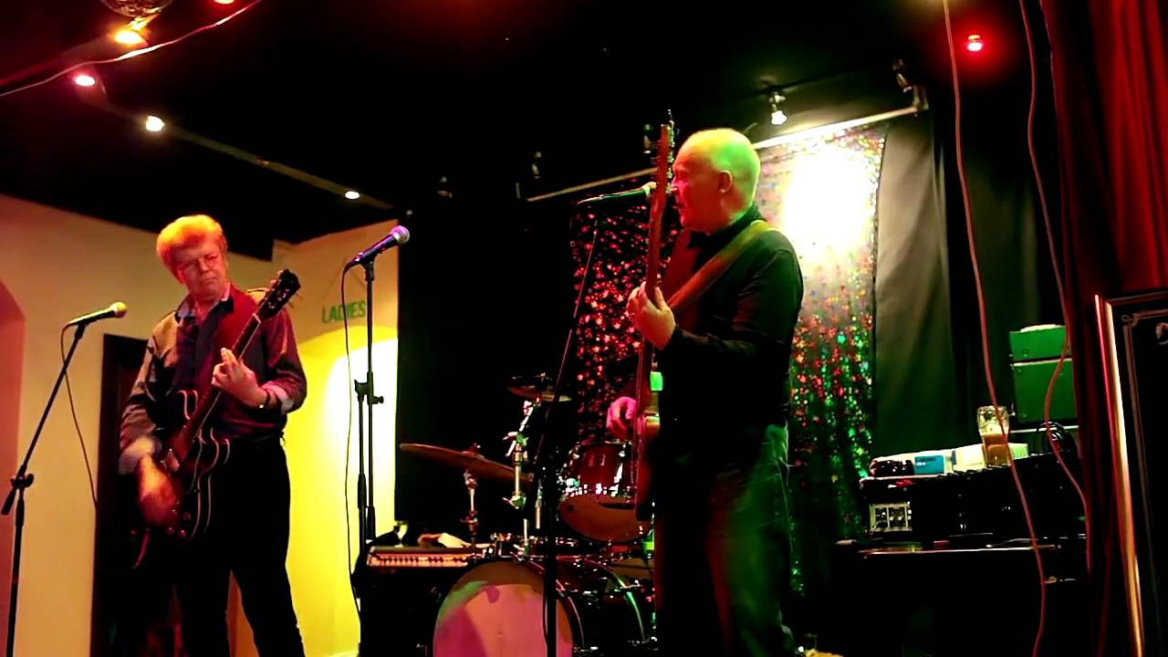 John Quearney, Pat Farrell & Brian Downey - YouTube