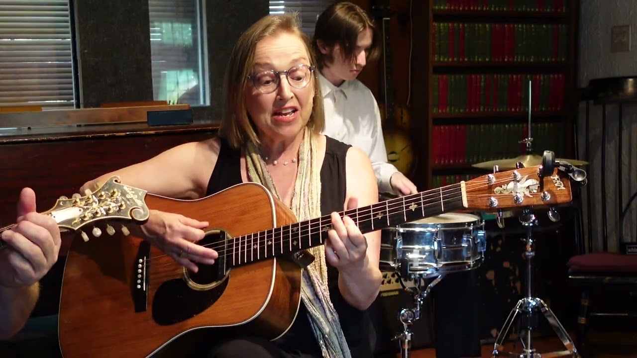 I'm Gonna Lock My Heart and Throw Away the Key - Esther Haynes & Tom ...