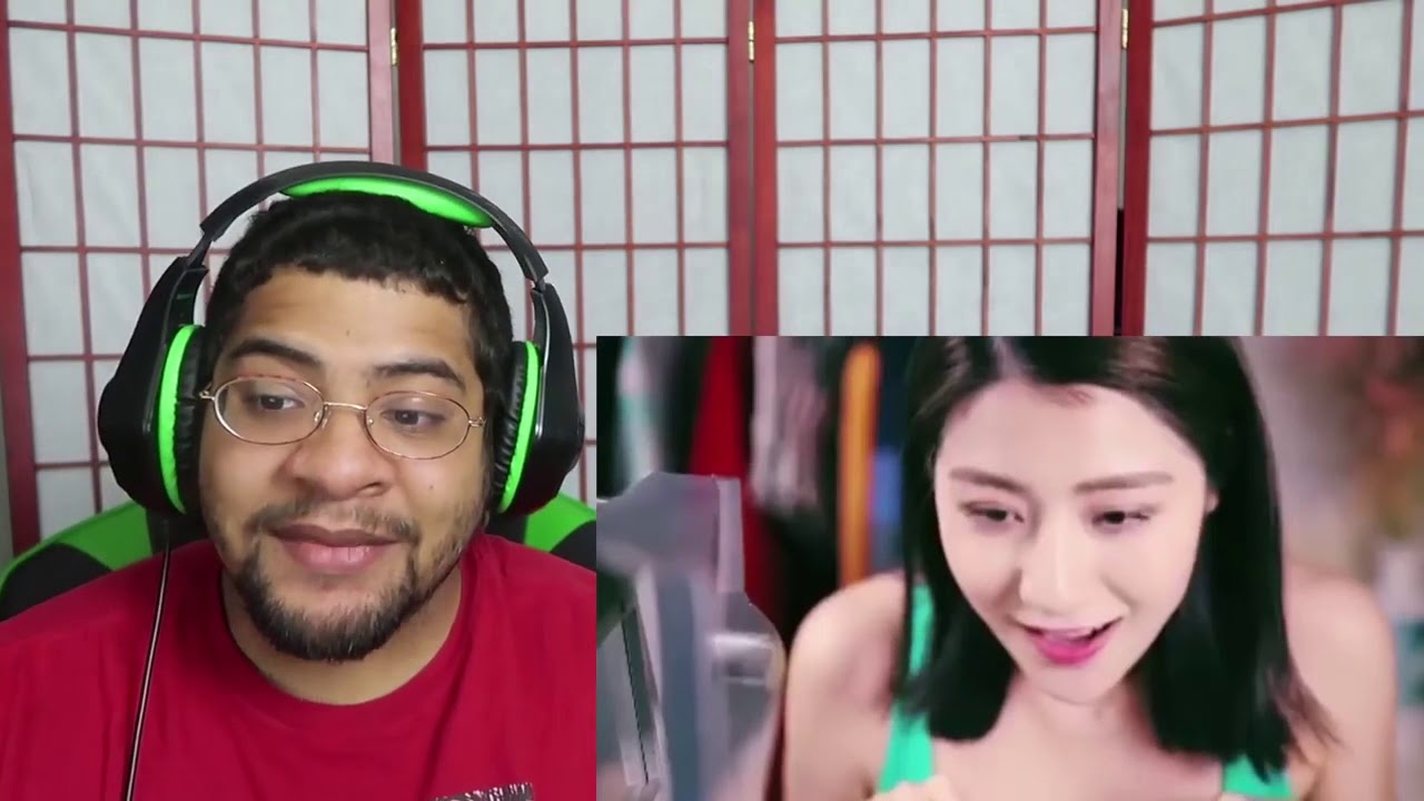 An Hour Of Daily Dose Of Internet With Chavezz and skitten! - YouTube