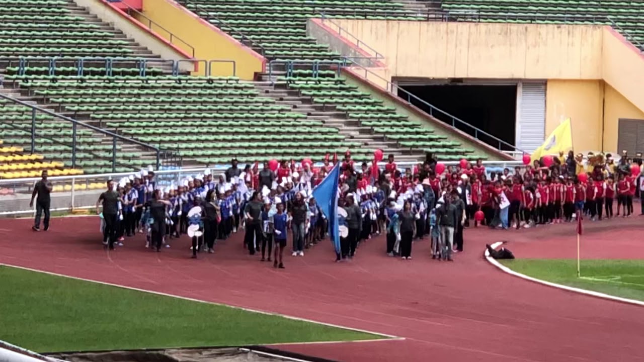 Blue House Cheer - YouTube