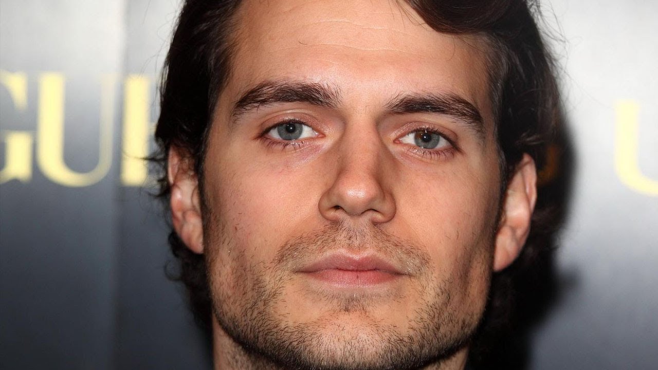 First Photo of Henry Cavill as Clark Kent - AMC Movie News - YouTube