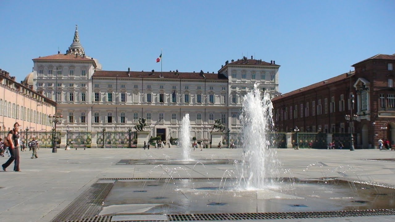 TURIN, ITALY/ TURIM, ITÁLIA - YouTube