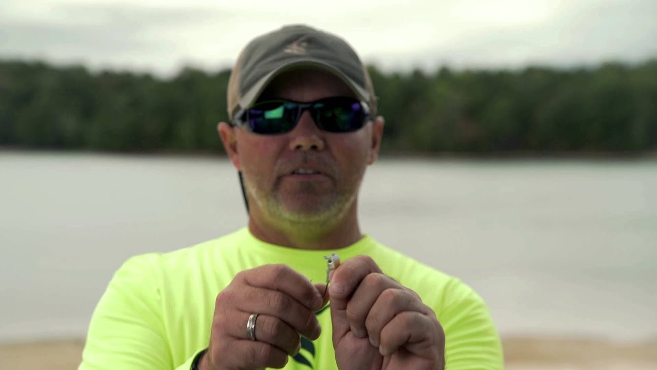 Dave Lefebre on the Stand-Up Fish Head Spin - YouTube