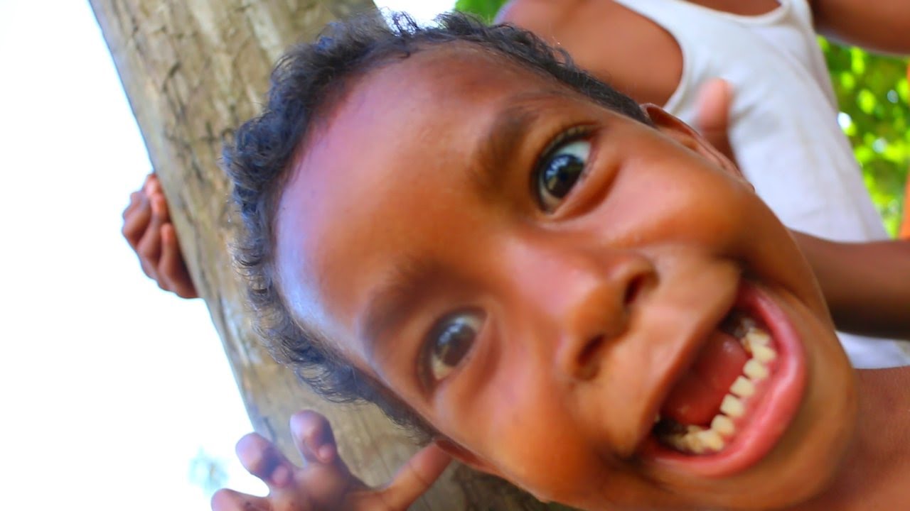 Funny Dog with Fijian Jokes & Fijian Songs 2015 - YouTube