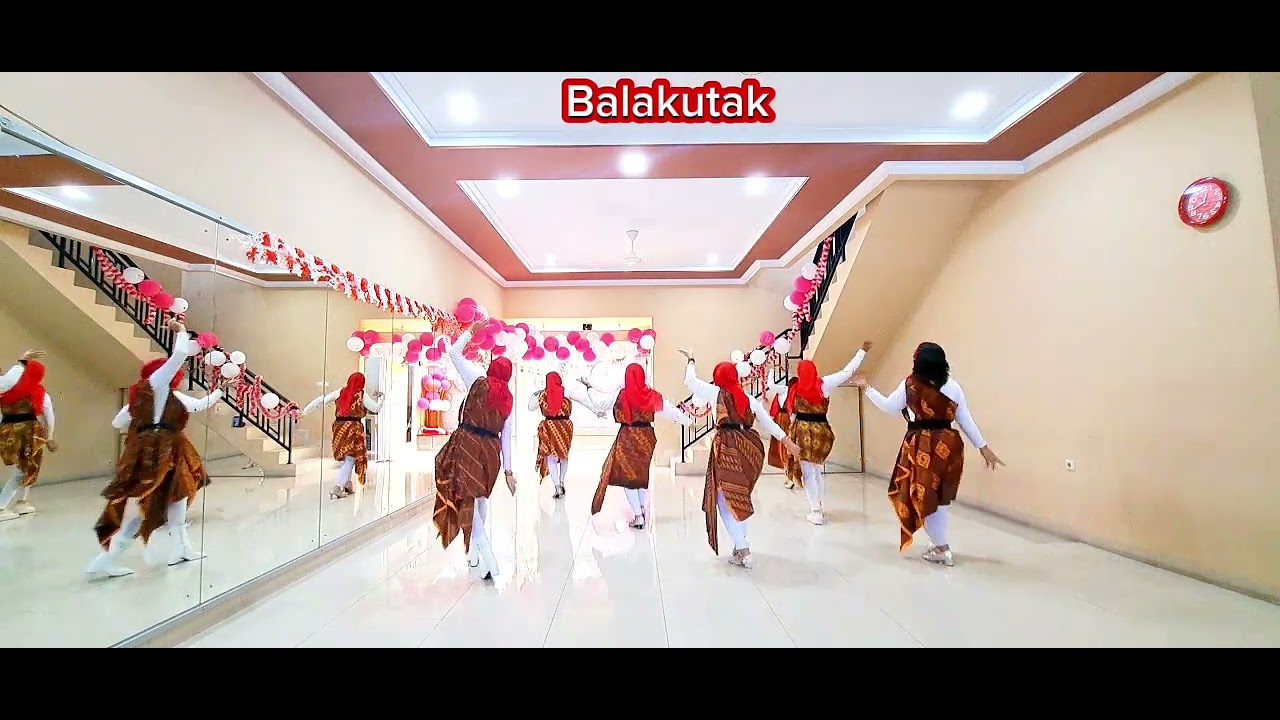 Balakutak - Line Dance - Demo by Dede Holis & kiyana - YouTube