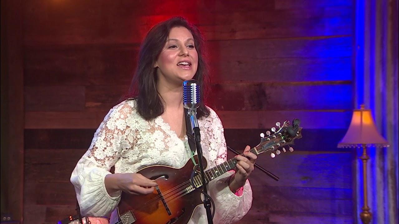 Marie Miller "Little Dreams" - YouTube