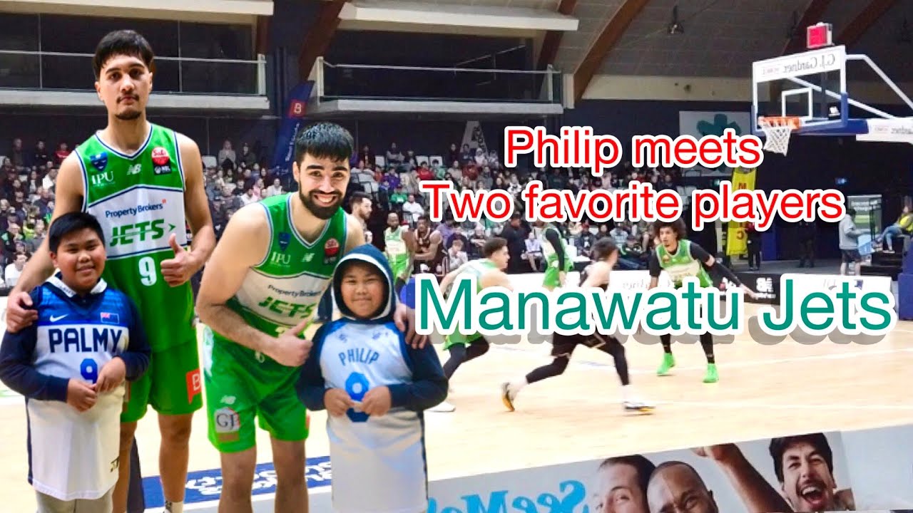 PHILIP MEETS TWO FABORITE PLAYERS OF MANAWATU JETS - manawatu jets vs ...