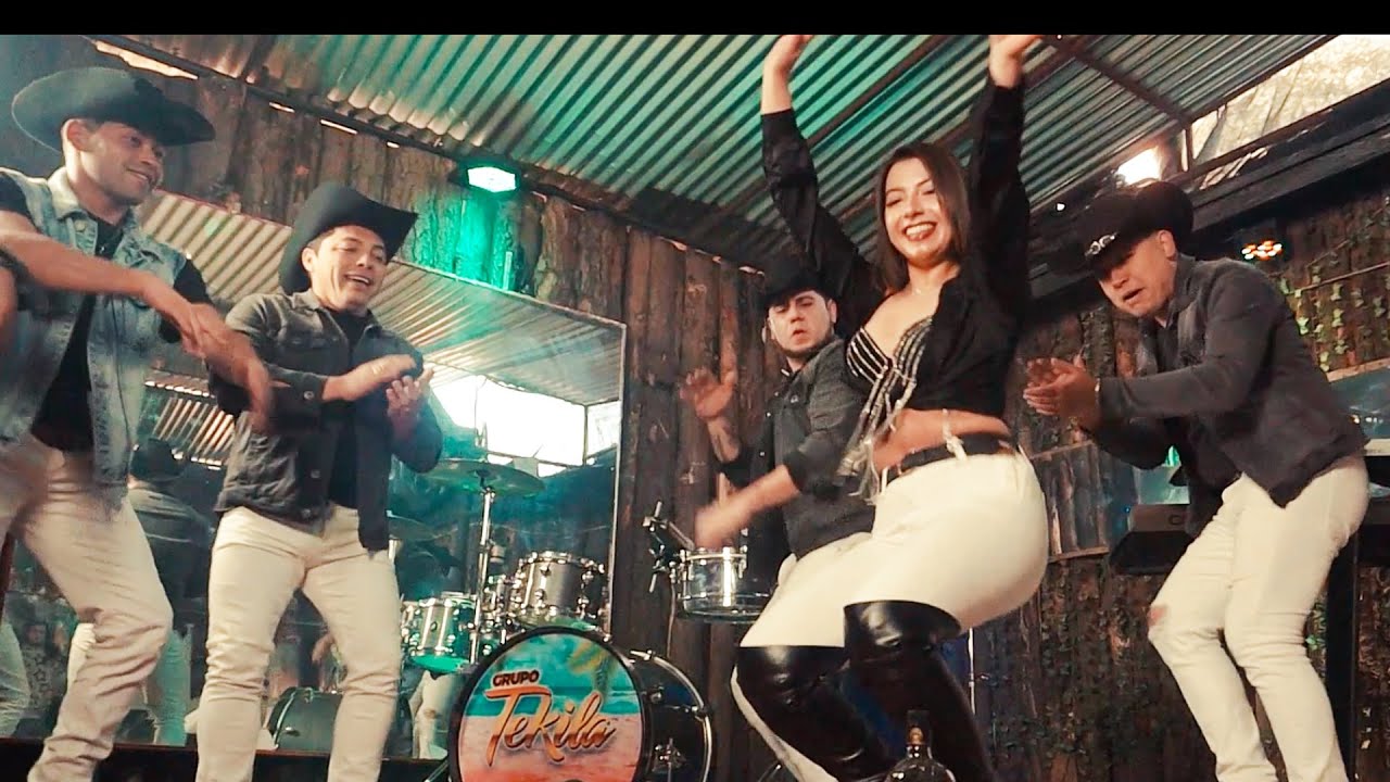 EL BAILE DE LA BOTELLA - GRUPO TEKILA - (Video Oficial) - YouTube