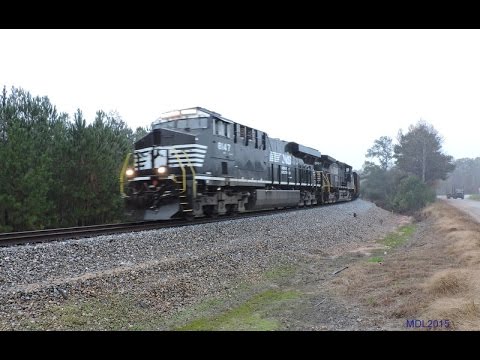 HD: NS 8147 leads NS Train 600 in Carrollton, GA - YouTube