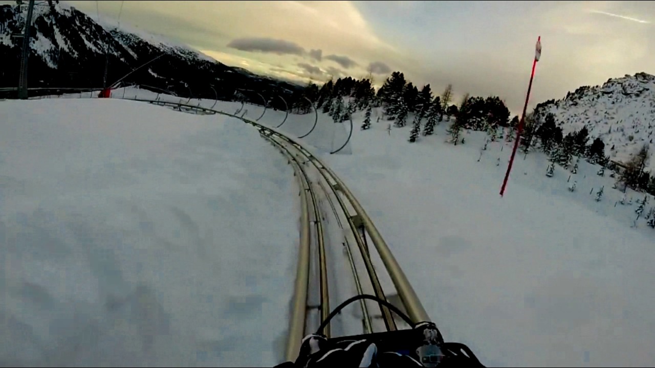 Rodelbahn Winter Erlebnisberg Pradaschier Churwalden - YouTube