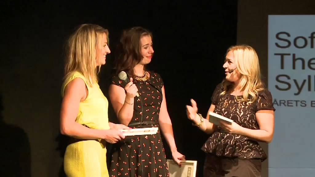 Årets bloggmamas 2012: Sofia Falk & Therese Krupa Syllner - YouTube