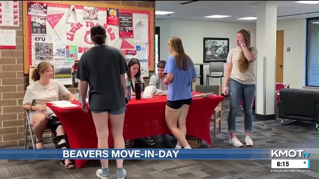 Minot State opens residence halls for new semester - YouTube