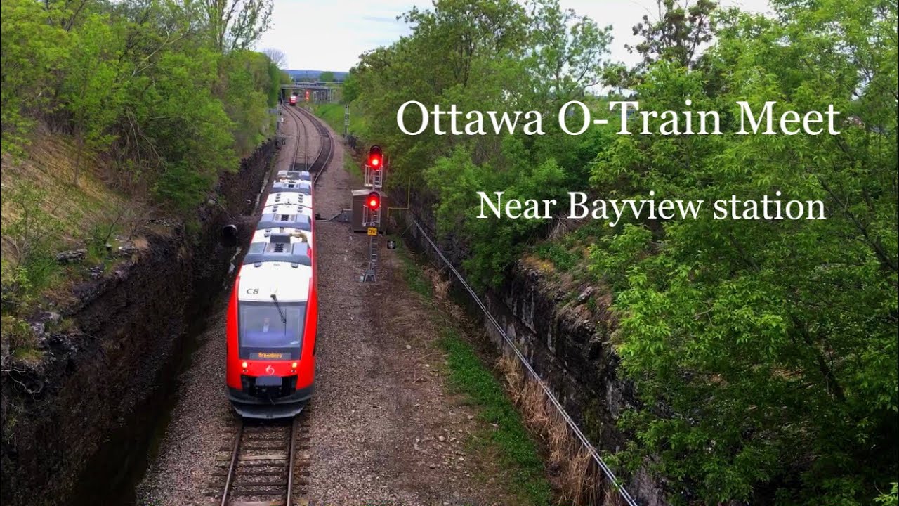 Ottawa O-Train Meet Near Bayview station - YouTube