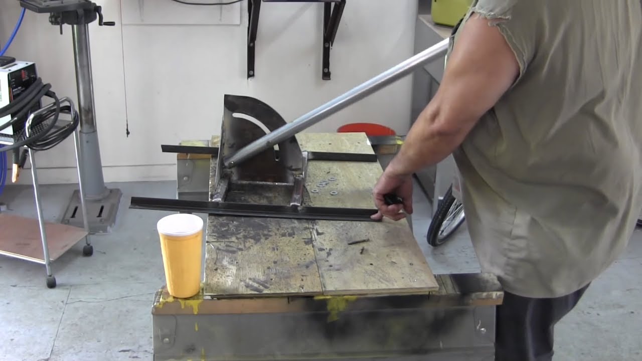 How to build Solar panel angle adjustment - YouTube