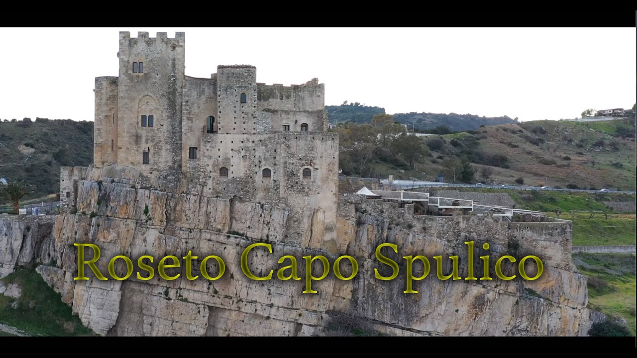 Castello di Roseto Capo Spulico - YouTube