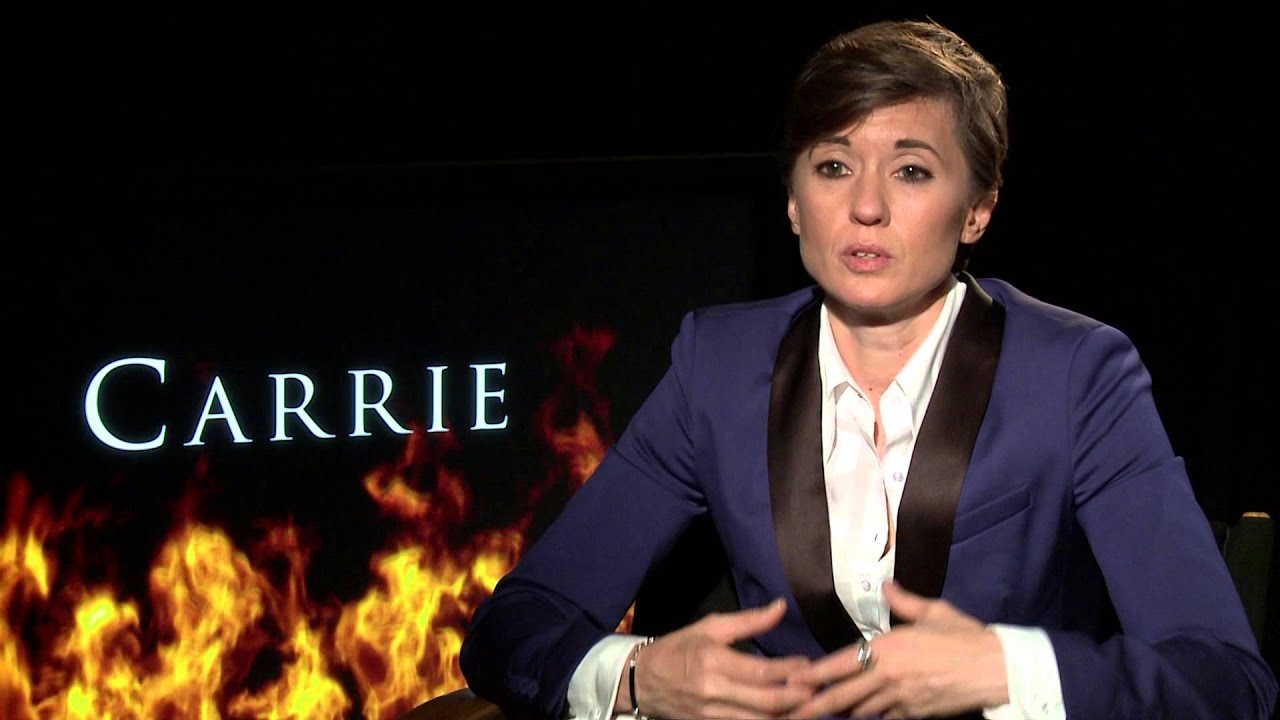 Carrie (2013) Exclusive: Kimberly Peirce (HD) Chloe Moretz, Julianne ...