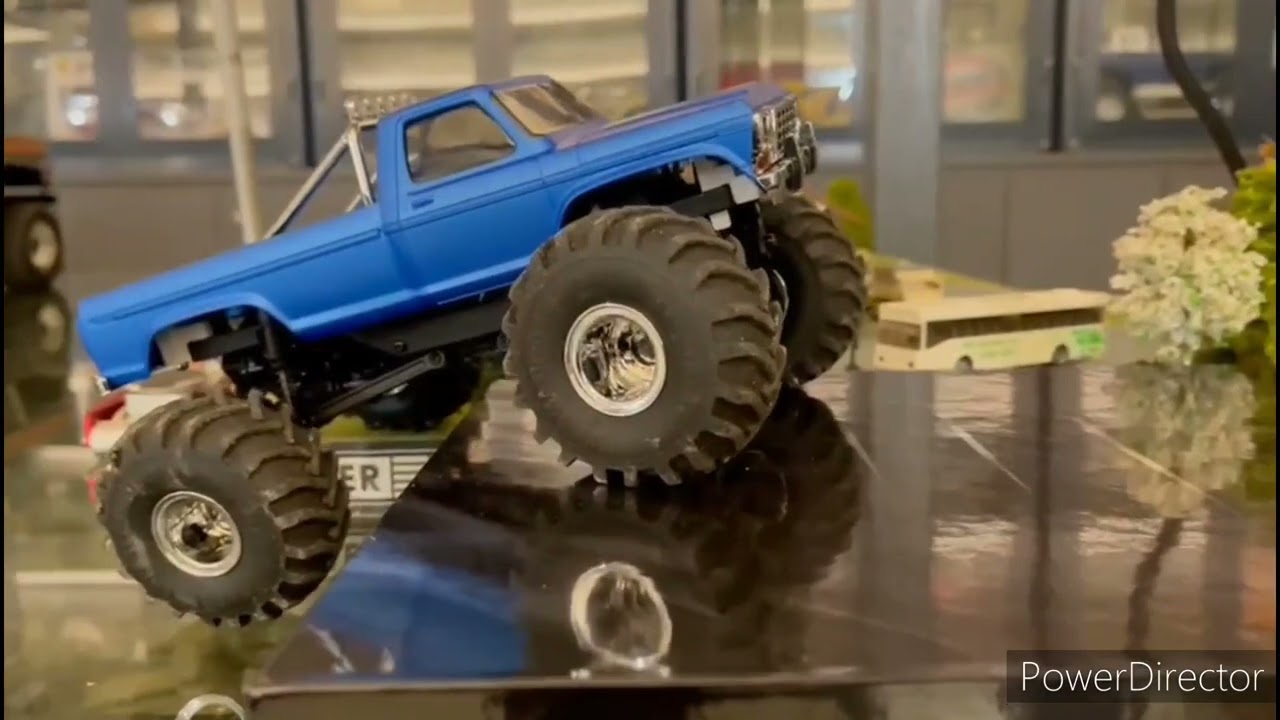 All new FMS FCX24 Crawler chassis 1/24 Max SHASHER RTR 2 speed open ...