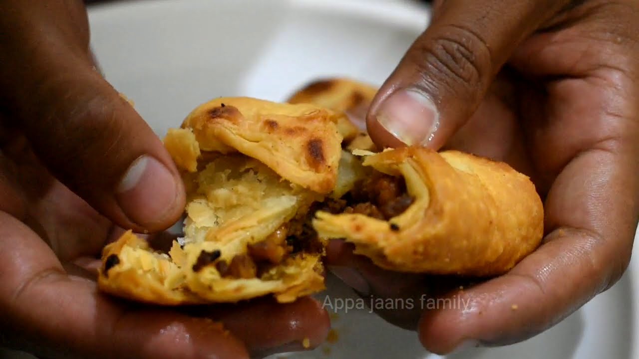 How to prepare chicken puff at home / Egg / Chicken puff Crunchy and ...