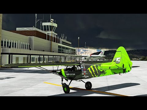 Monster NX-Cub. (MHTG) Toncontin International Airport, Honduras. - YouTube
