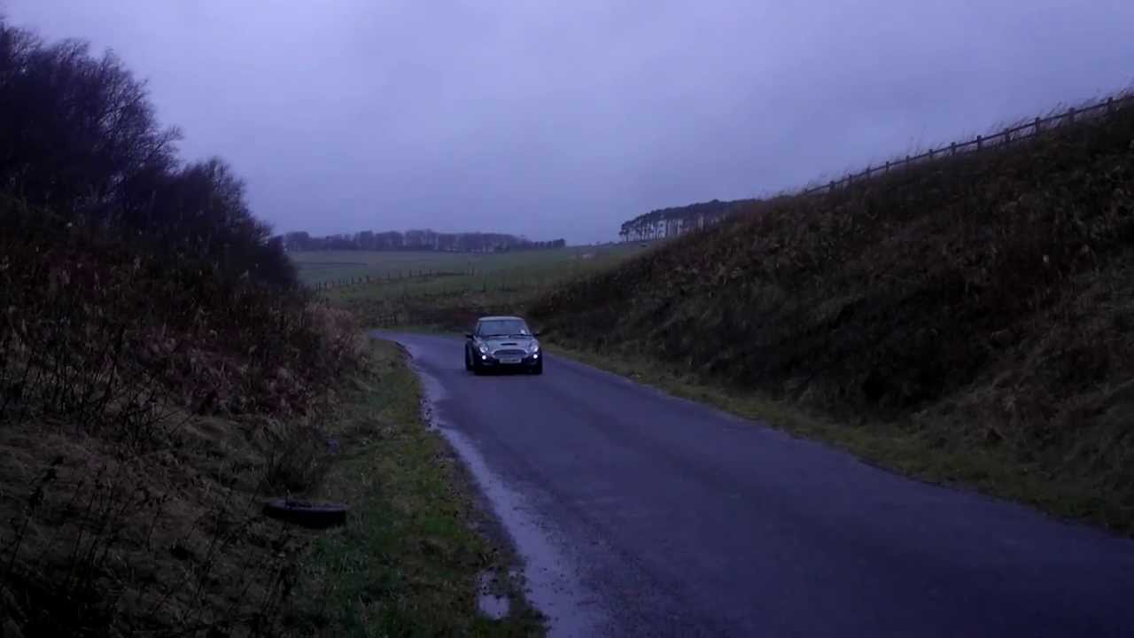 Mini Cooper S JCW Tunnel Run - YouTube