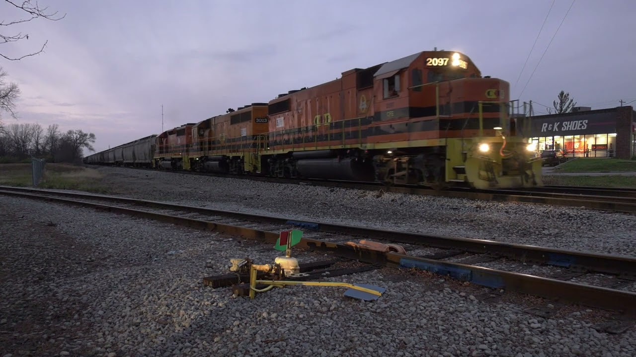 CF&E and IORY shortline railroads around Lima Ohio OHCR 4030 RCPE 3481 ...