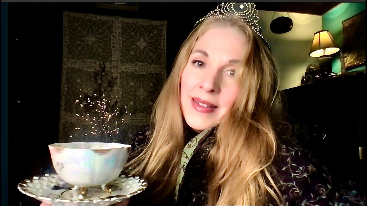 Tiaras, Tea & Tarot 💞 Does JOHNNY DEPP LOVE Tarot? - YouTube
