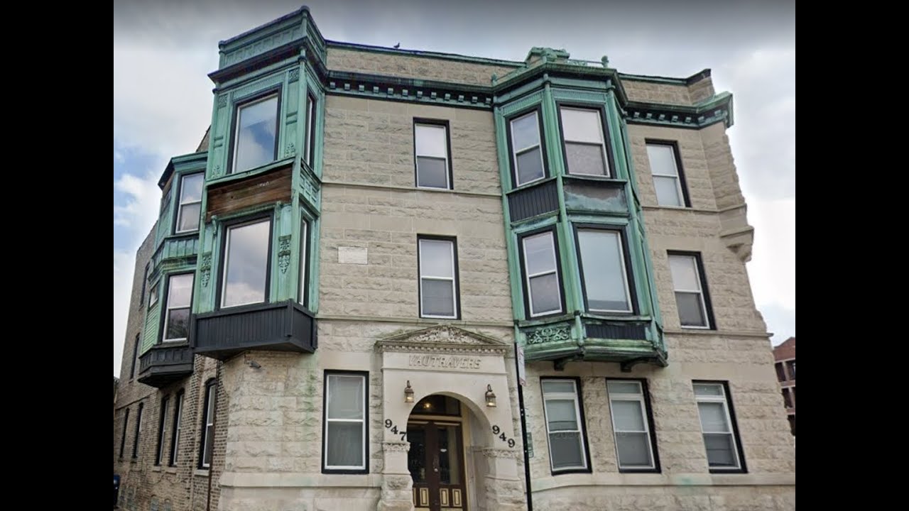 CTA Moving 127 Year Old Lakeview Vautravers Building - YouTube