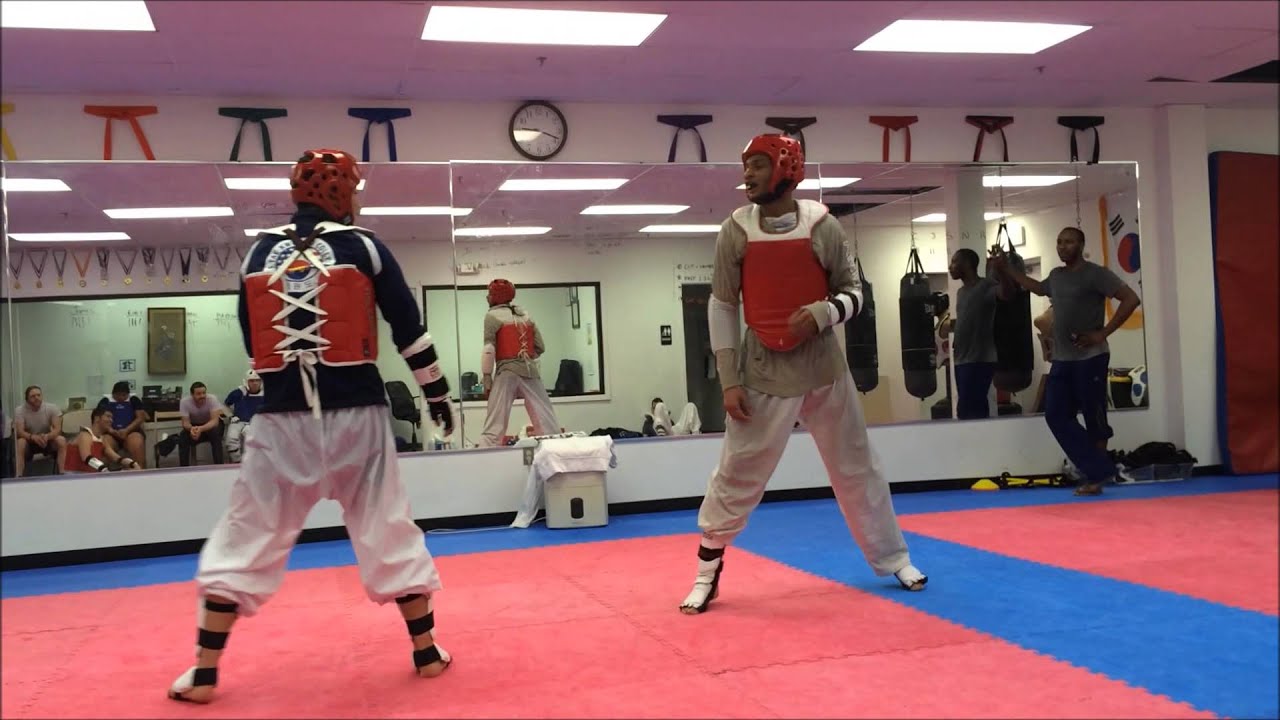 May 2015 Olympic Taekwondo Sparring Practice - YouTube