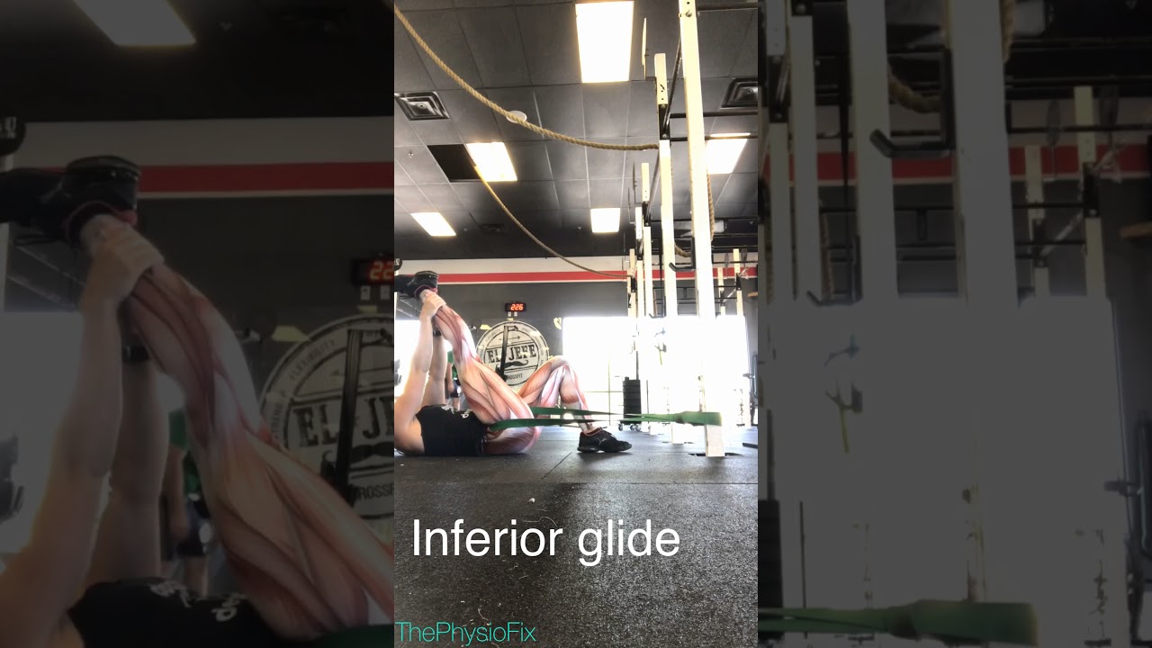 Banded hip mobs: inferior glide - YouTube