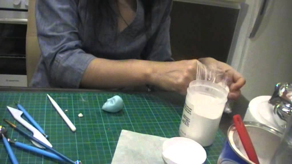 FONDANT PARA MODELAR FIGURAS - YouTube