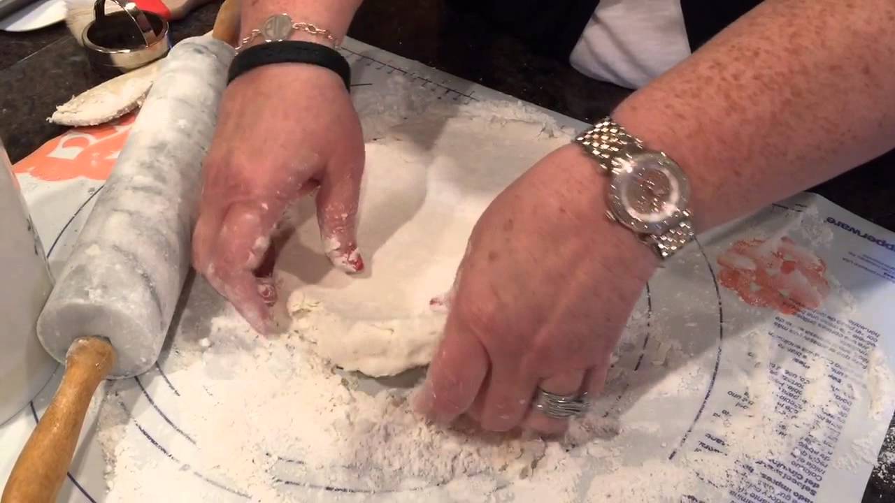 Making Tall Biscuits - YouTube
