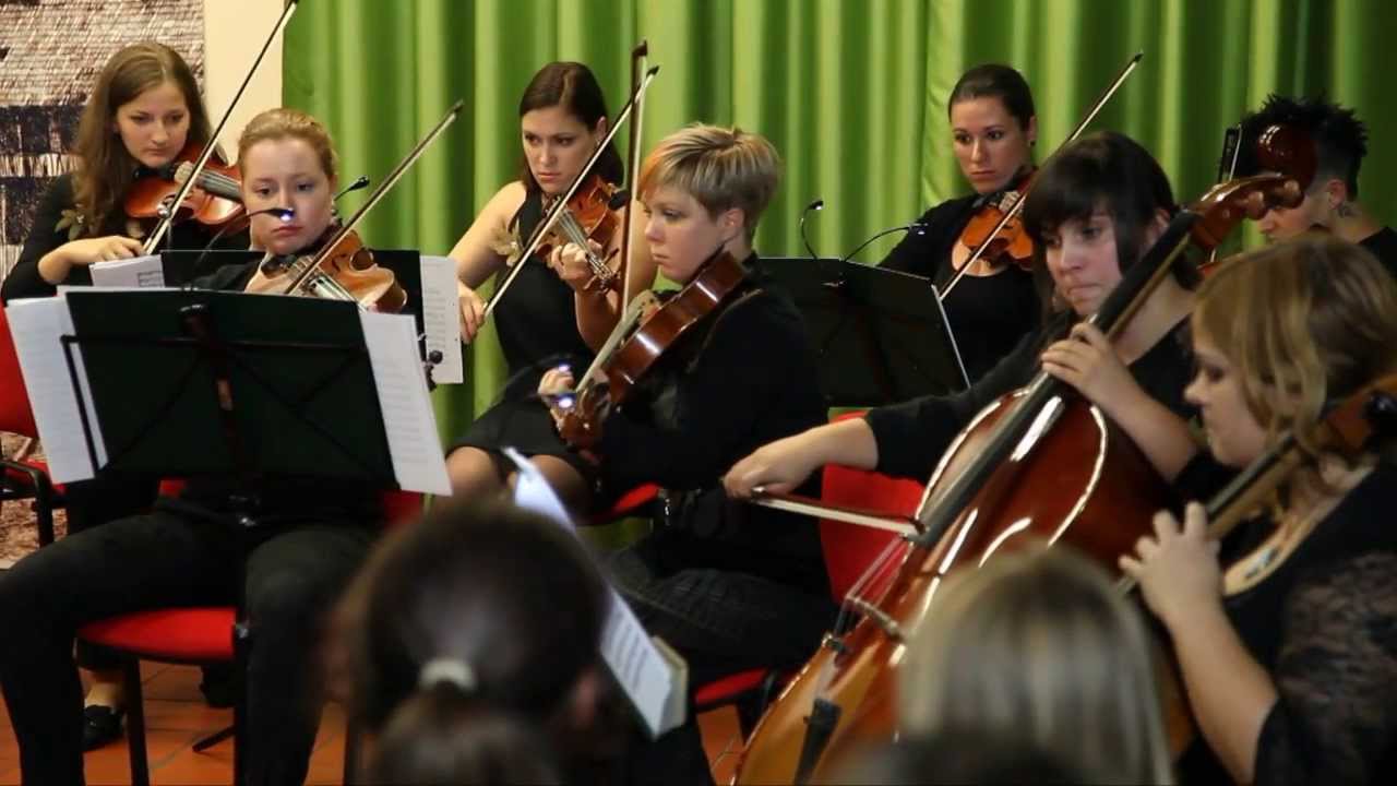 W. A. Mozart: Mala nočna glasba - Poco meno mosso - YouTube