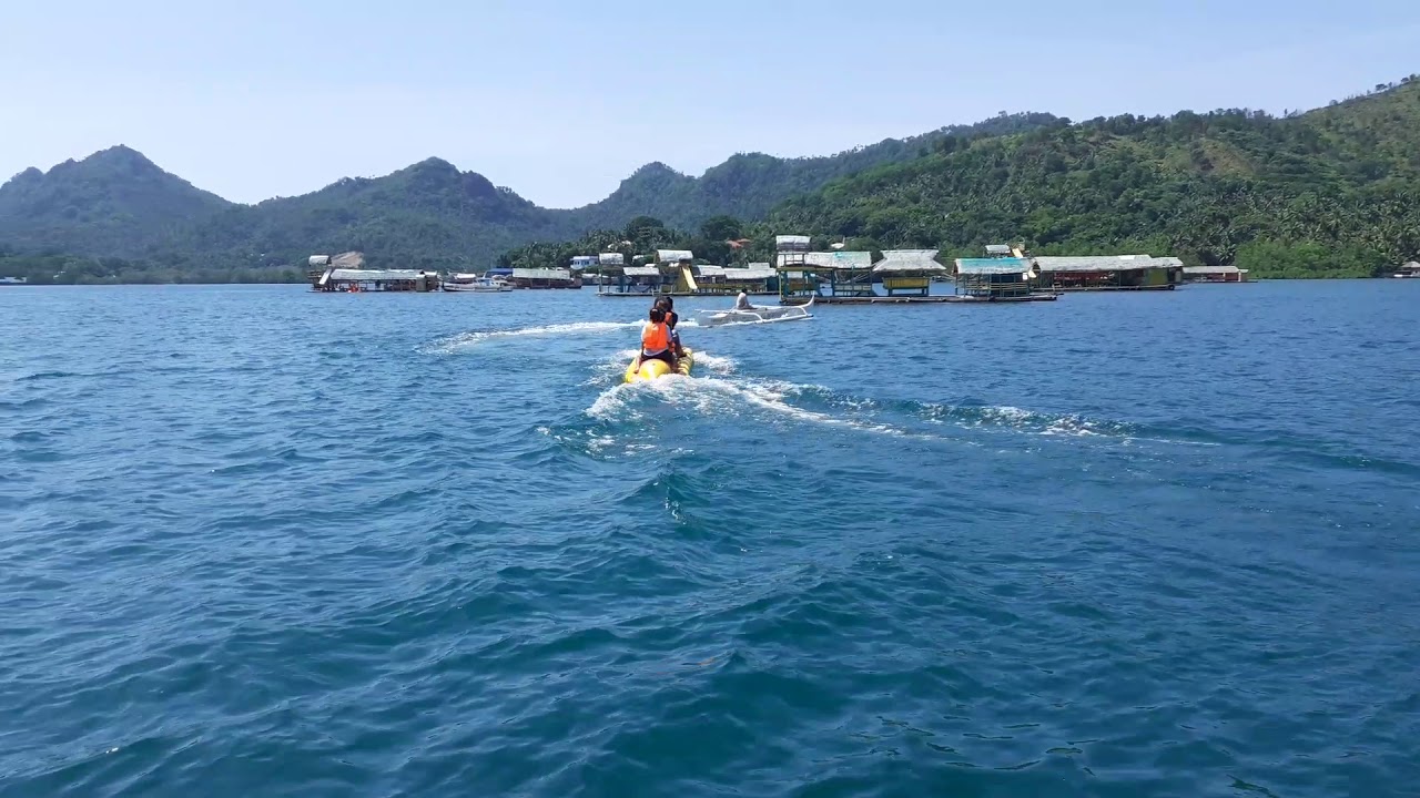 Trexia's first ride in banana boat at taguilon floating cottage - YouTube