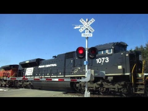 BNSF 4570 East Oil Train 2nd Unit NS 1073 Penn Central Filmed In Trenton Township WI (4-19-2018 ...