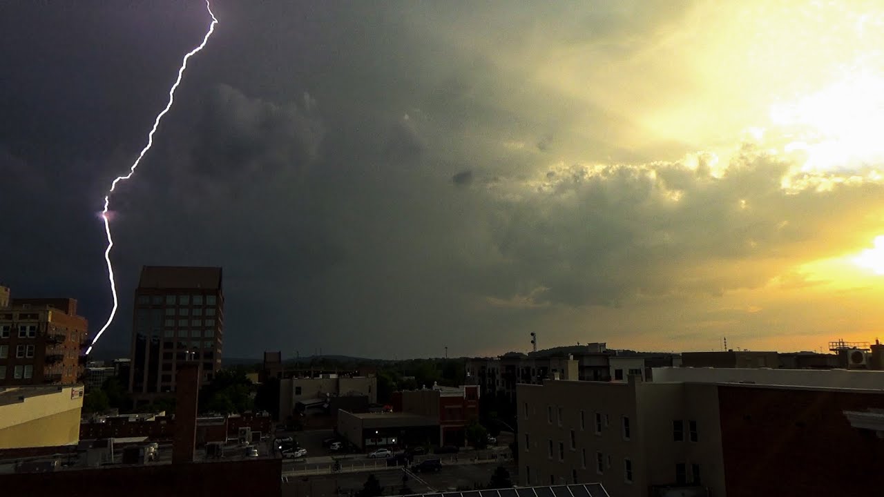 Multiple Lightning Strikes Captured in 4K Time-Lapse Over Downtown ...