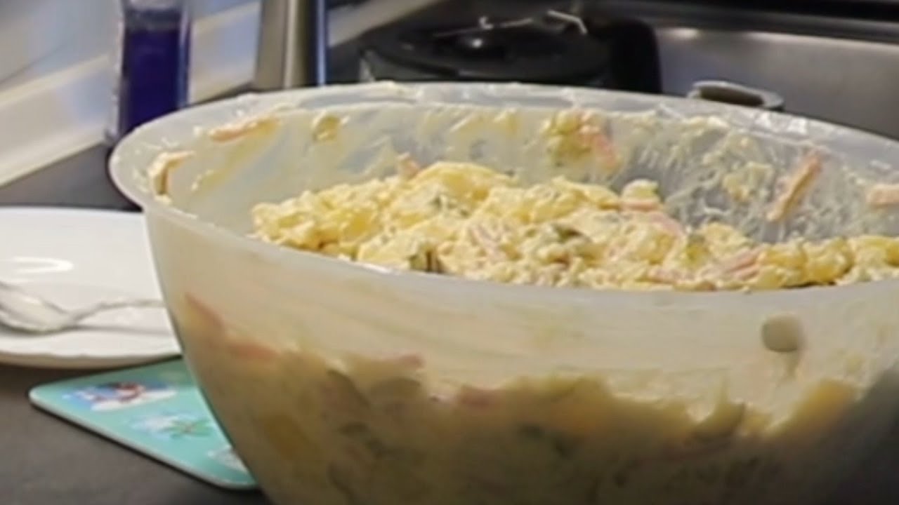 Kartoffelsalat sehr lecker und schnelle Zubereitung/probiert es gerne ...