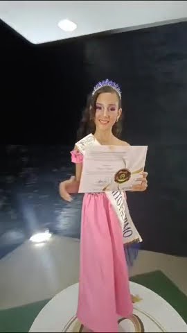 Victoria Barrios recibe reconocimiento de la Fundación Mara de Oro en ...