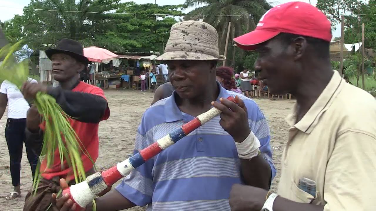 Grebo (Cavalla Township) Traditional War Dance in Liberia - YouTube