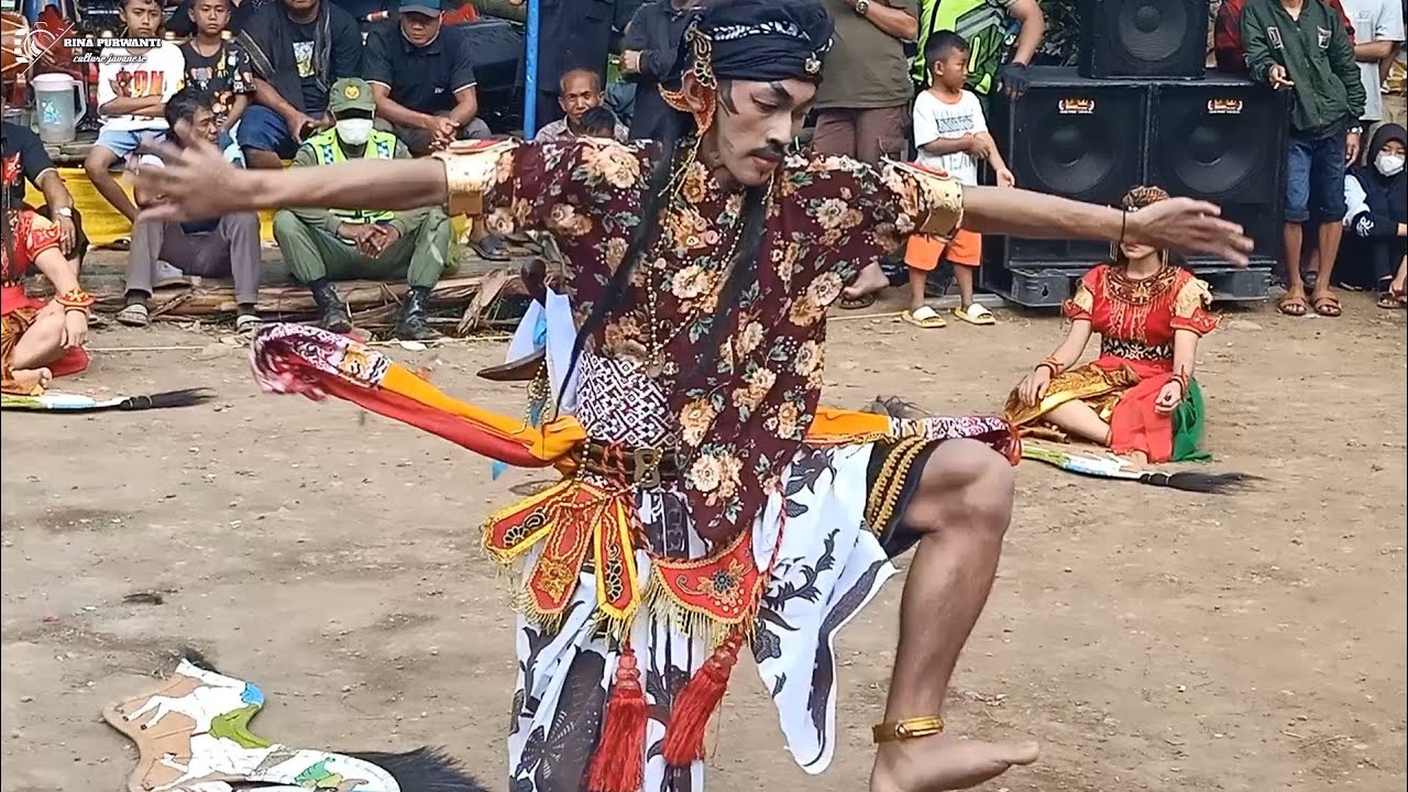 tari jaran kepang turonggo welit kridho mudo kerajan gebugan || edisi ...