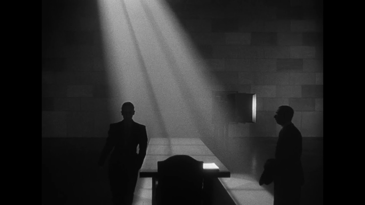 "Quarto potere", 1941. Funzione compositiva della luce - YouTube