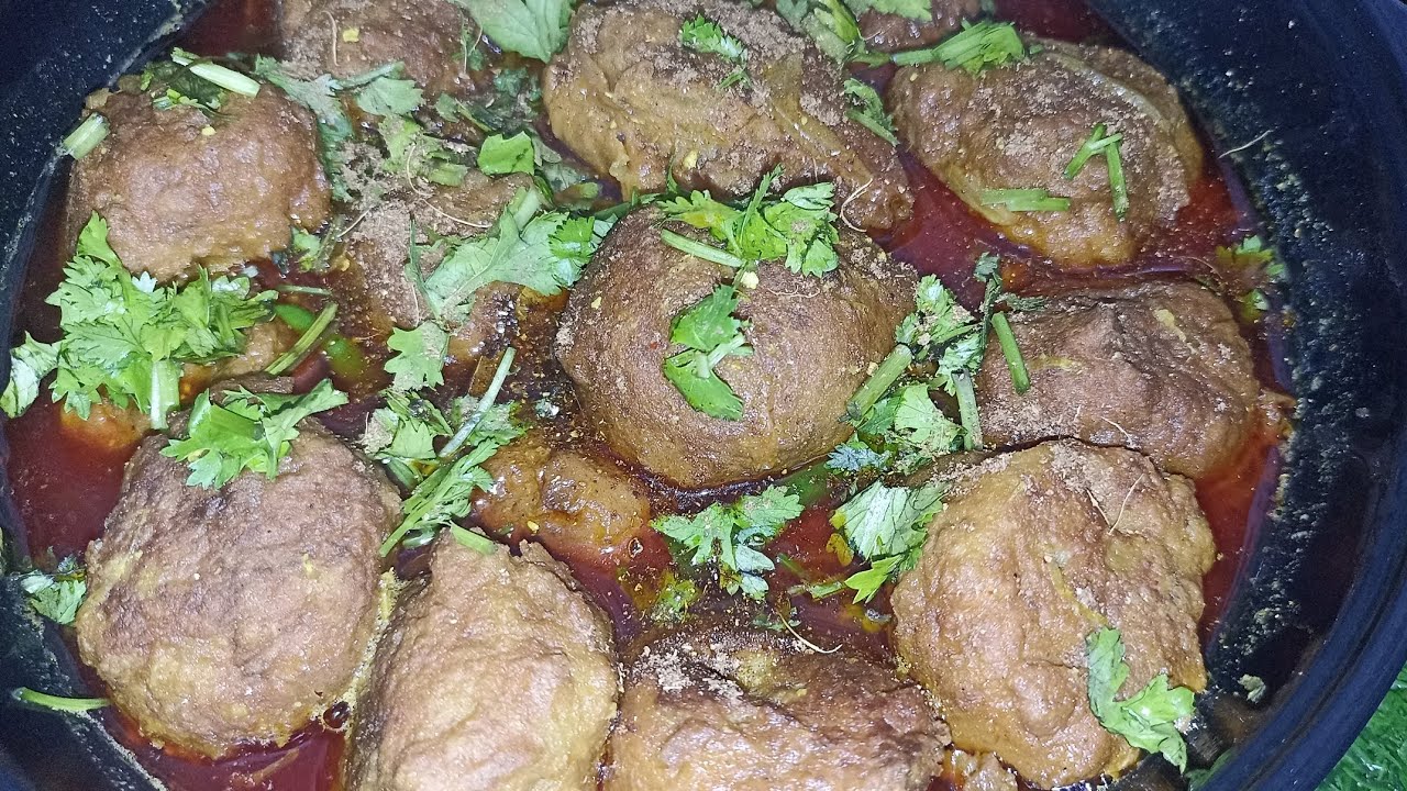 "Spice, sizzle, and shine – the recipe for a perfect Kanch Kolar Kofta ...