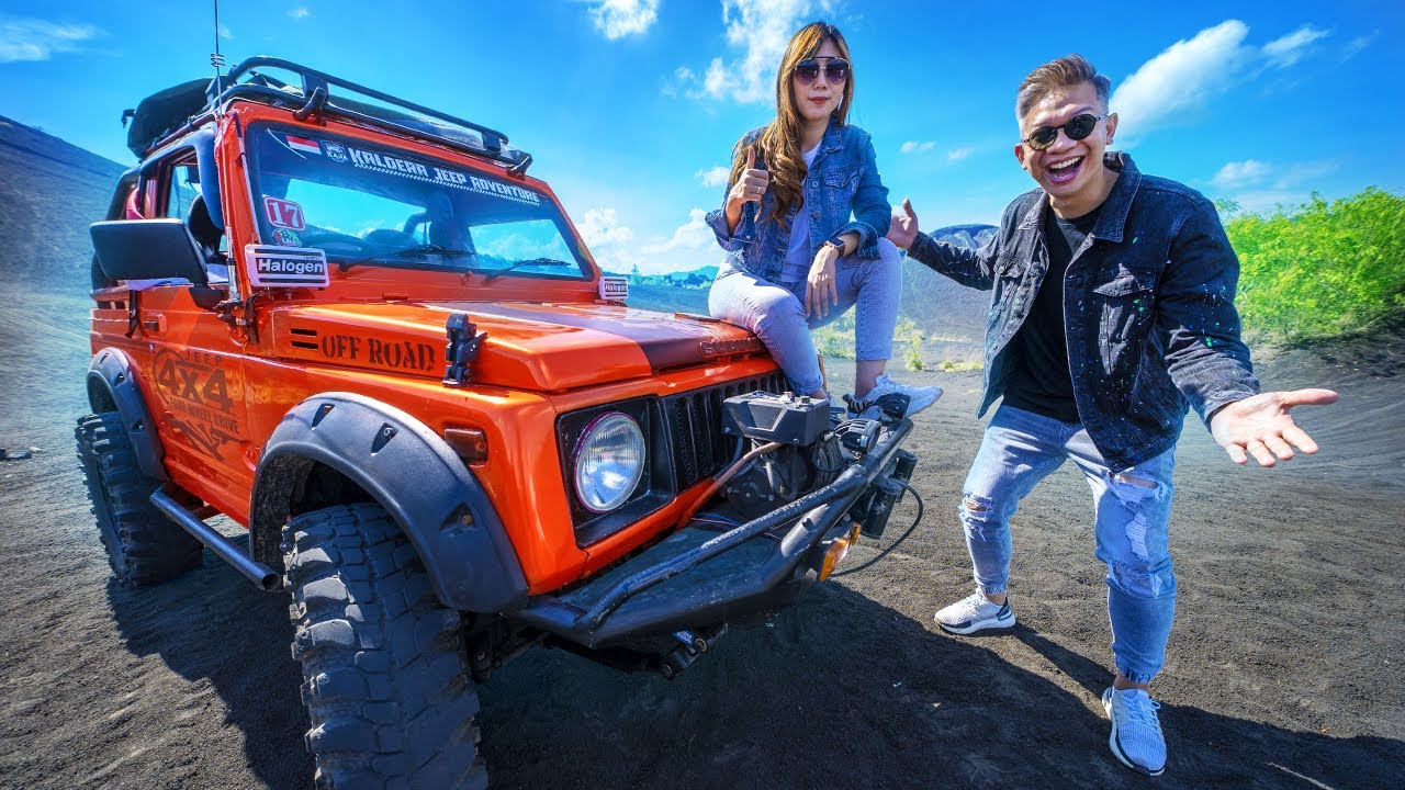 NAIK MOBIL OFFROAD NGELILINGIN GUNUNG!! - YouTube